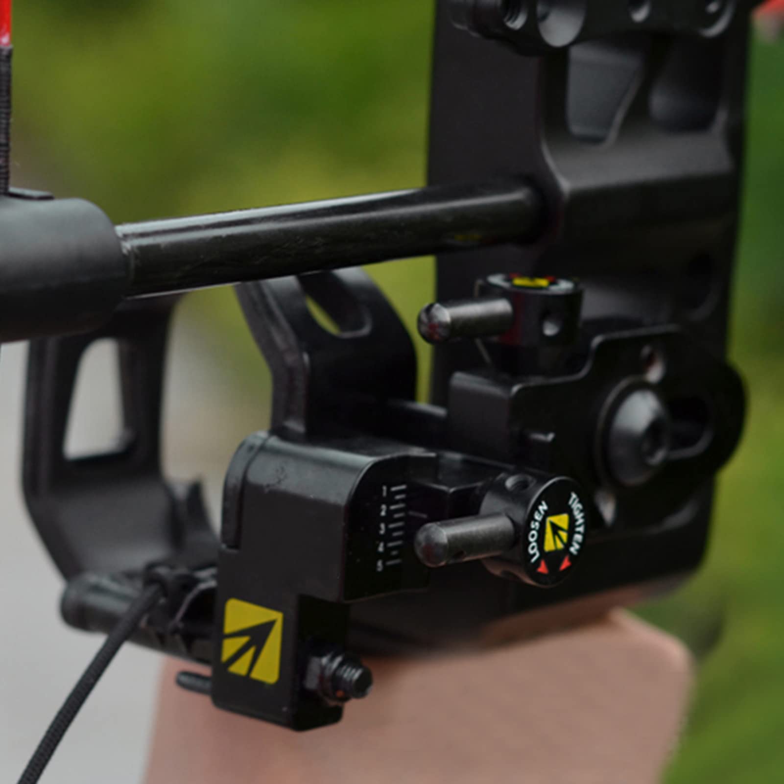 Zerone Apache Drop-Away Rest,Durable Archery Hunting Arrow Rest,Full-Containment Ultra Rest Hunter Arrow Rest for Qad Drop Away Arrow Rest