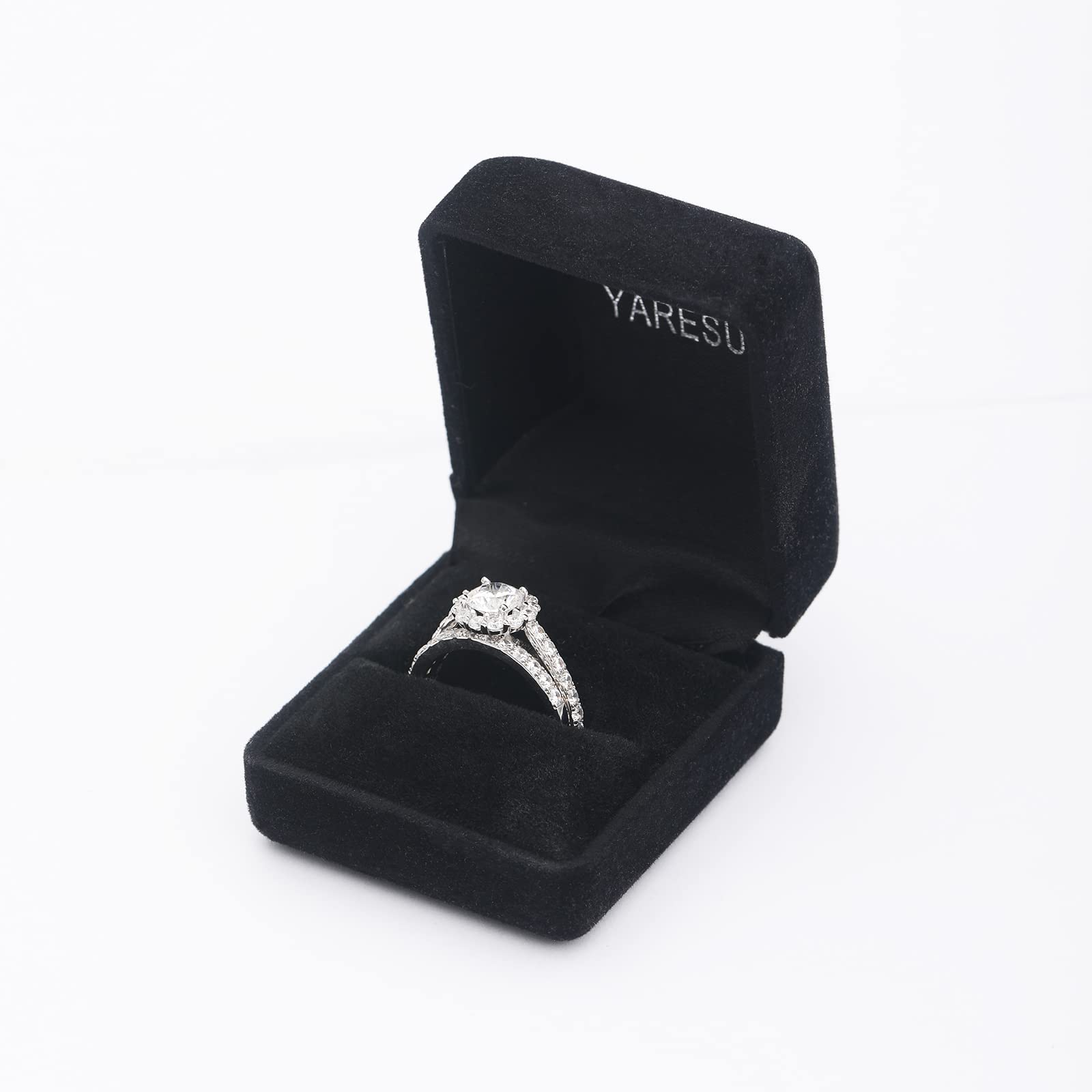 Yaresul Halo Rings for Woman,1.5ct Round Cut Cubic Zirconia Fake Engagement Ring, Proposal Rings for Her Size 7