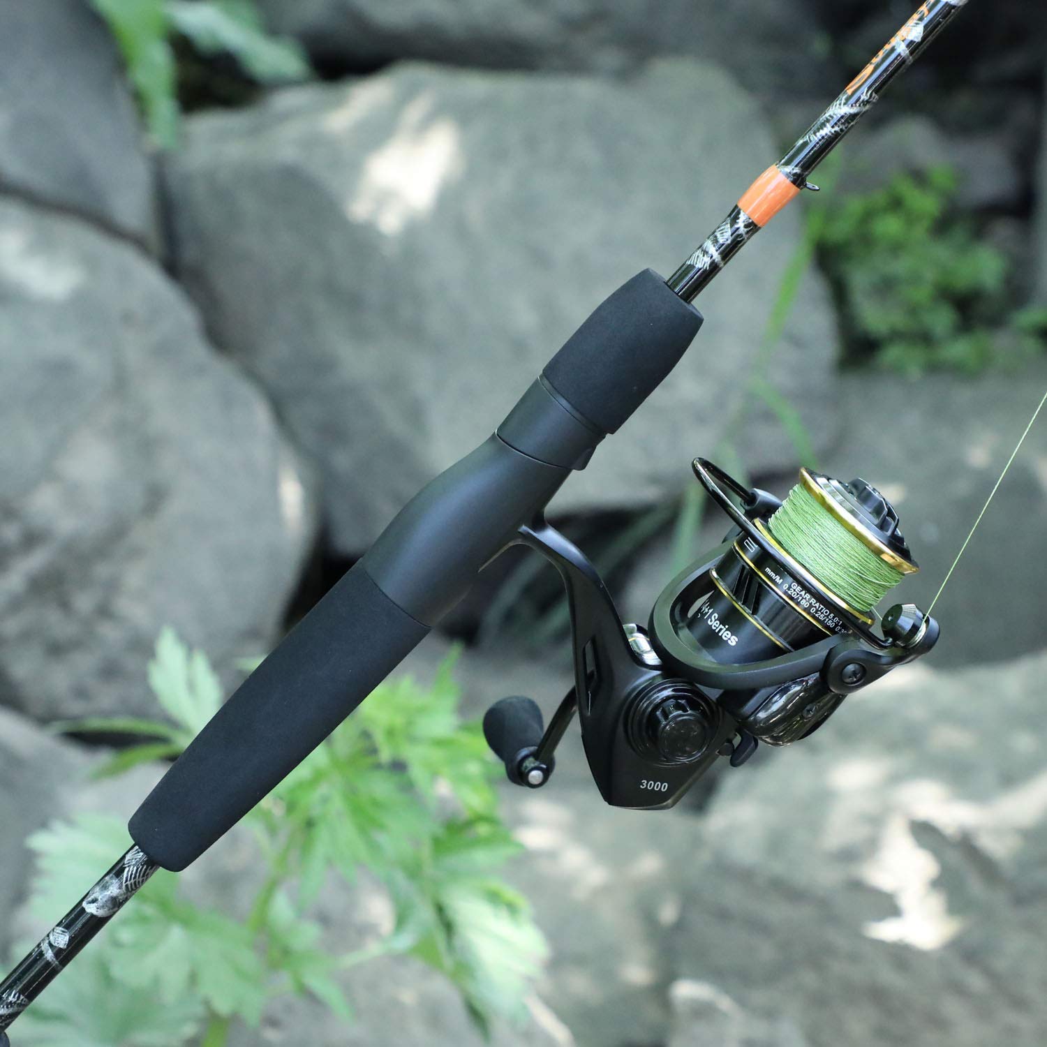 Sougayilang Spinning Rods and Casting Fishing Rods, 2 Piece Rod Composite Graphite and Glass Blanks, Stainless Steel Line Guides-5FT