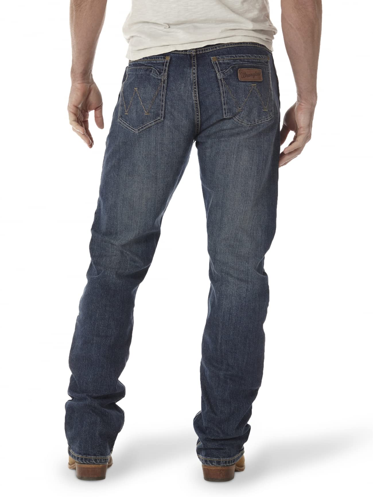 Wrangler Men's Retro Slim Fit Boot Cut Jean, Layton, 32W x 34L