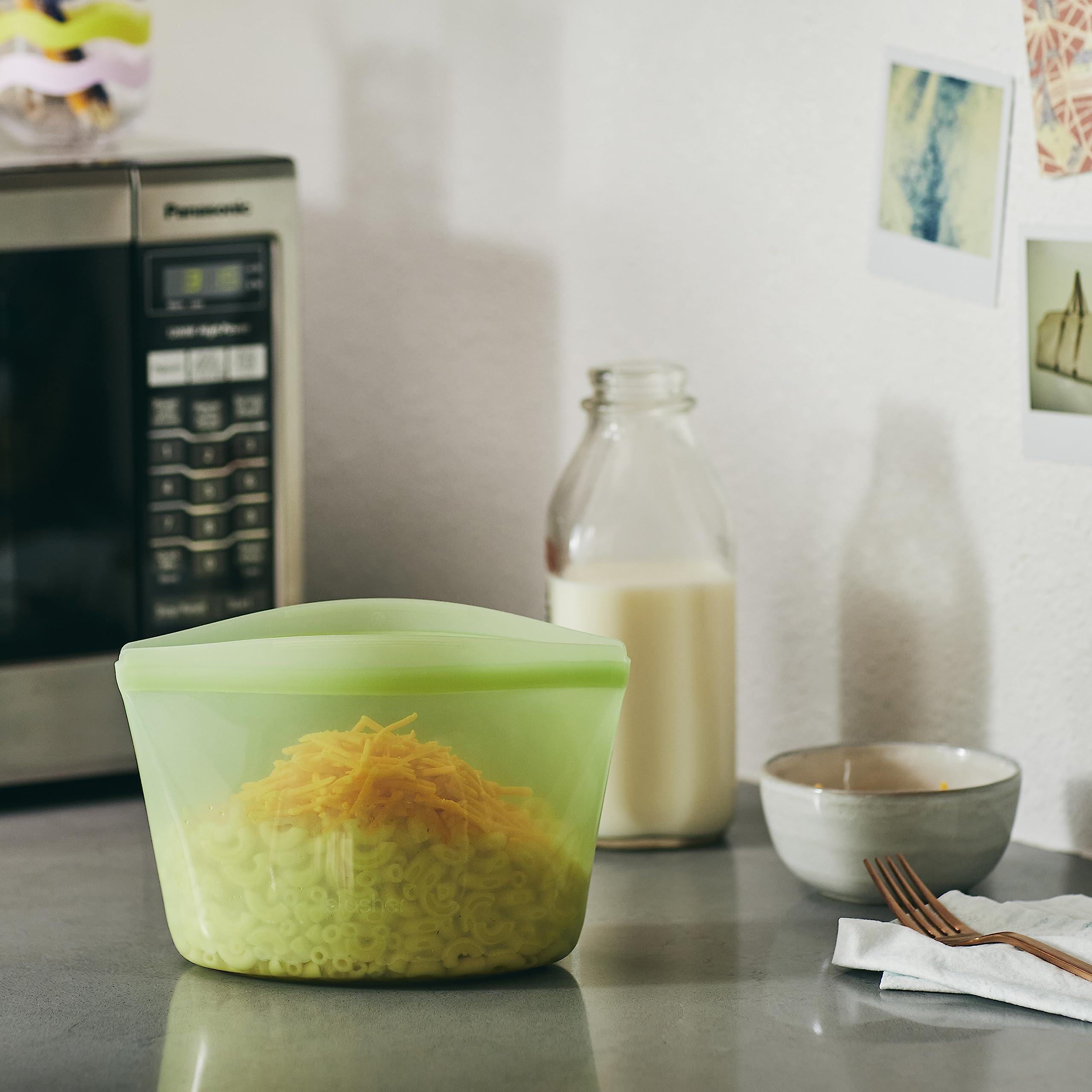 Stasher Reusable Silicone Storage Bag, Food Storage Container, Microwave and Dishwasher Safe, Leak-free, 4 Cup Bowl, Clear
