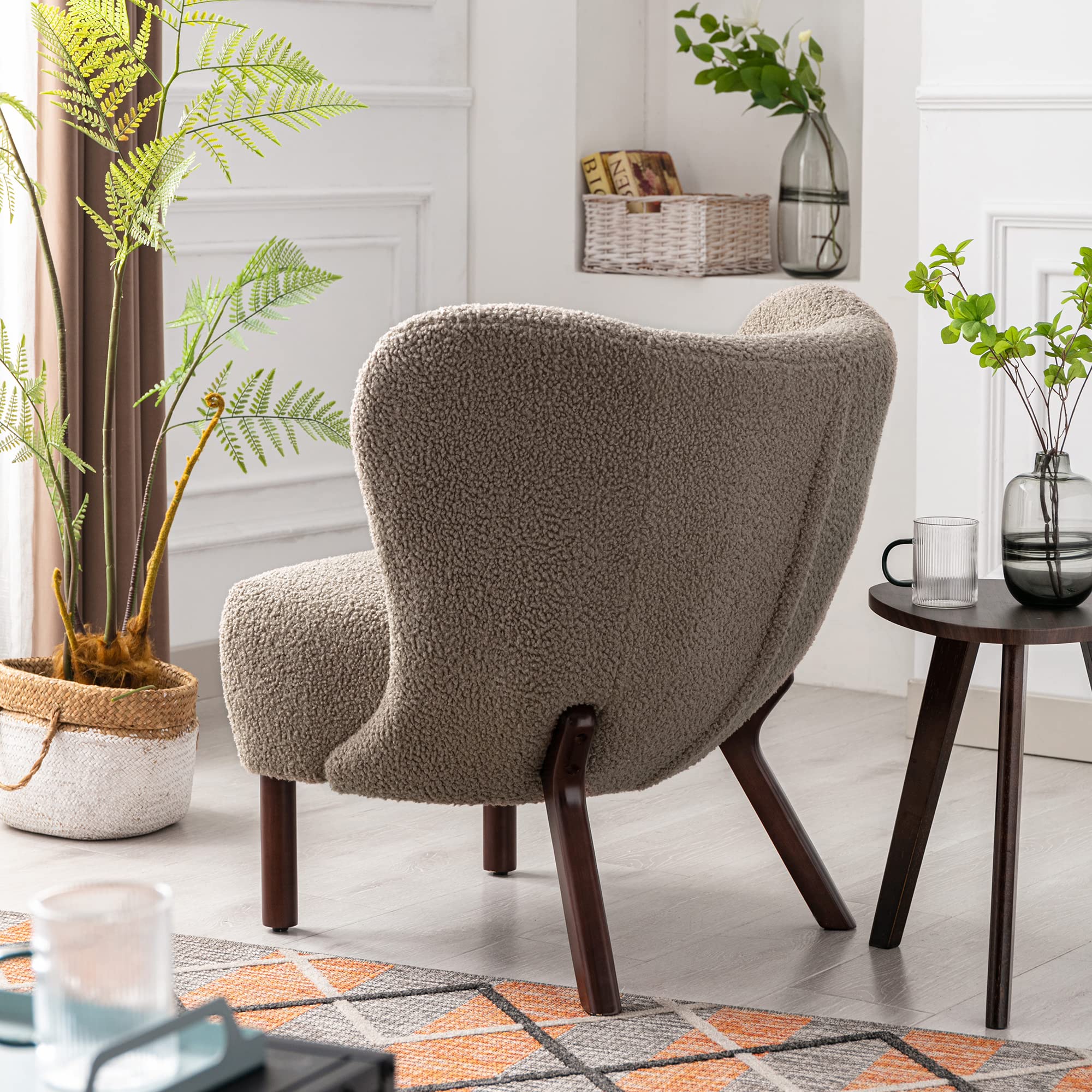 ViolaDresses Modern Accent Chair Lambskin Sherpa Wingback Tufted Side Chair with Solid Wood Legs for Living Room Bedroom,Light Brown