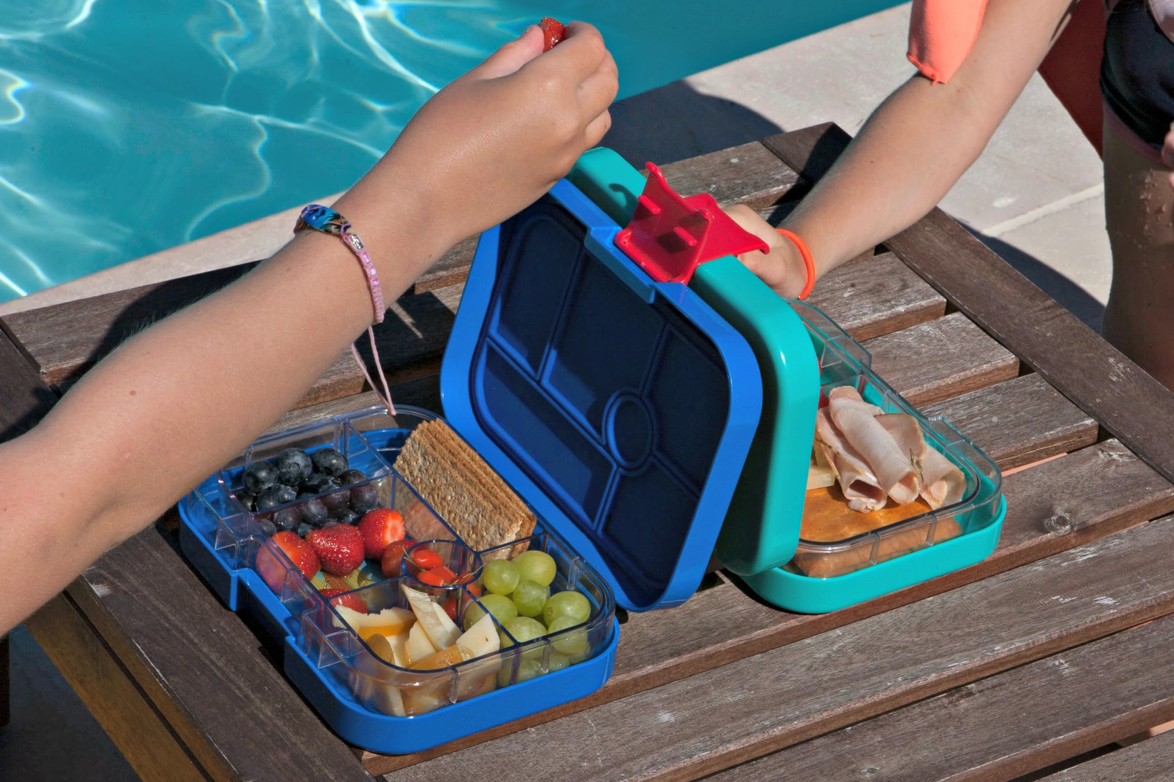 Yumbox Original - Leakproof Bento Lunch box for Kids (2-7 Years) with 5 Compartments, Easy-Open Latch, Optimal Portion Sizes & Removeable Paris Themed Tray (Lulu Purple)