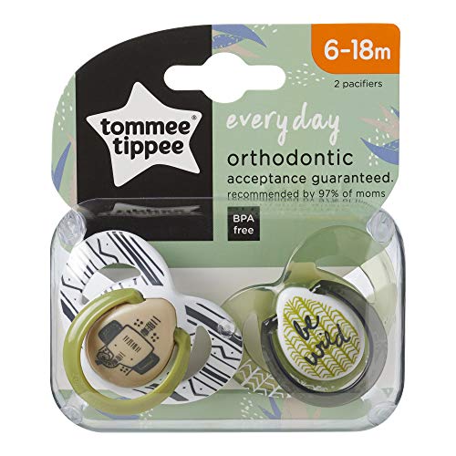 Tommee Tippee Every Day Pacifiers, Symmetrical Design, BPA-Free Silicone Binkies, 6-18m, 2-Count, Colors and Designs Vary