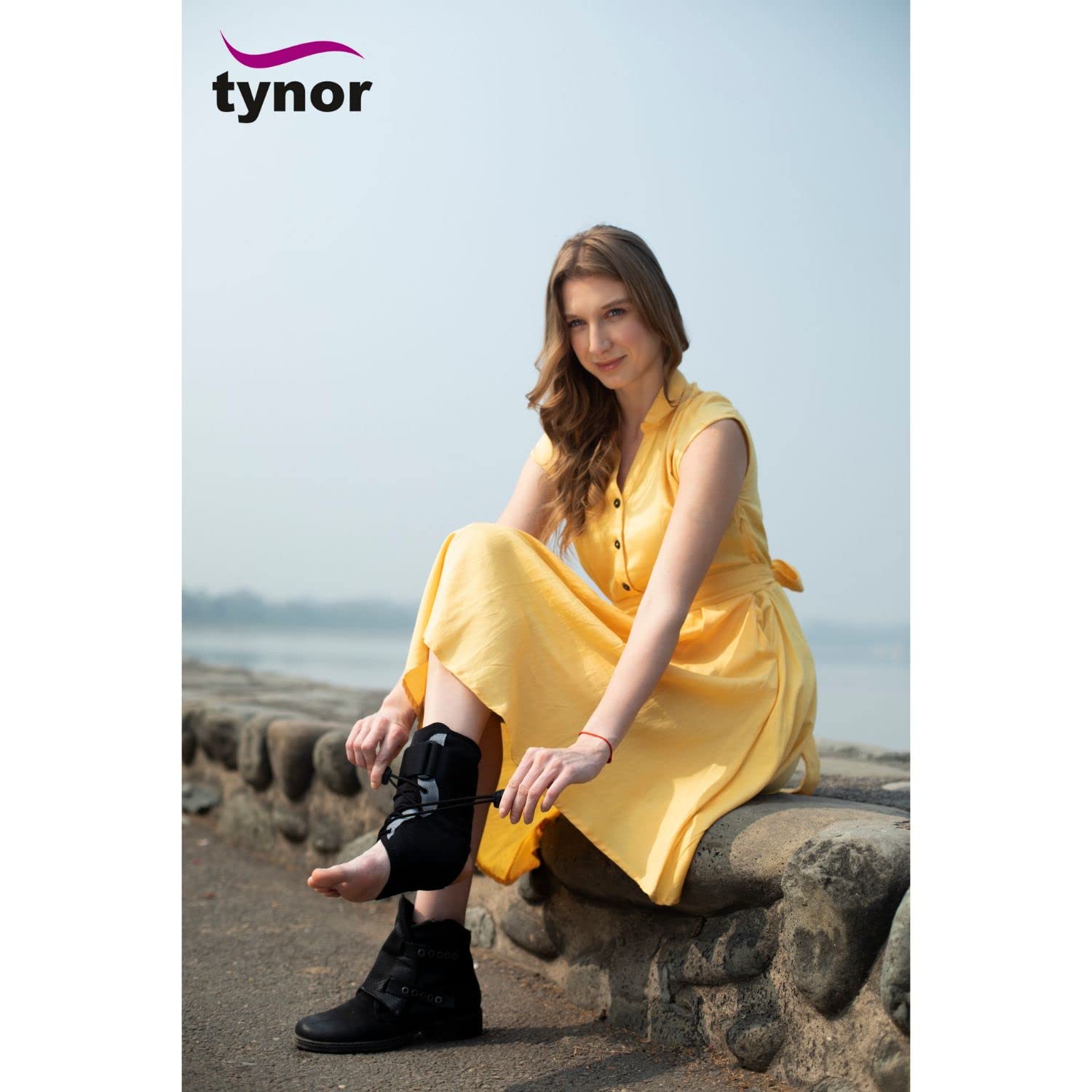 TYNOR Ankle Brace (S(7.2-8.4) inches) (Black)