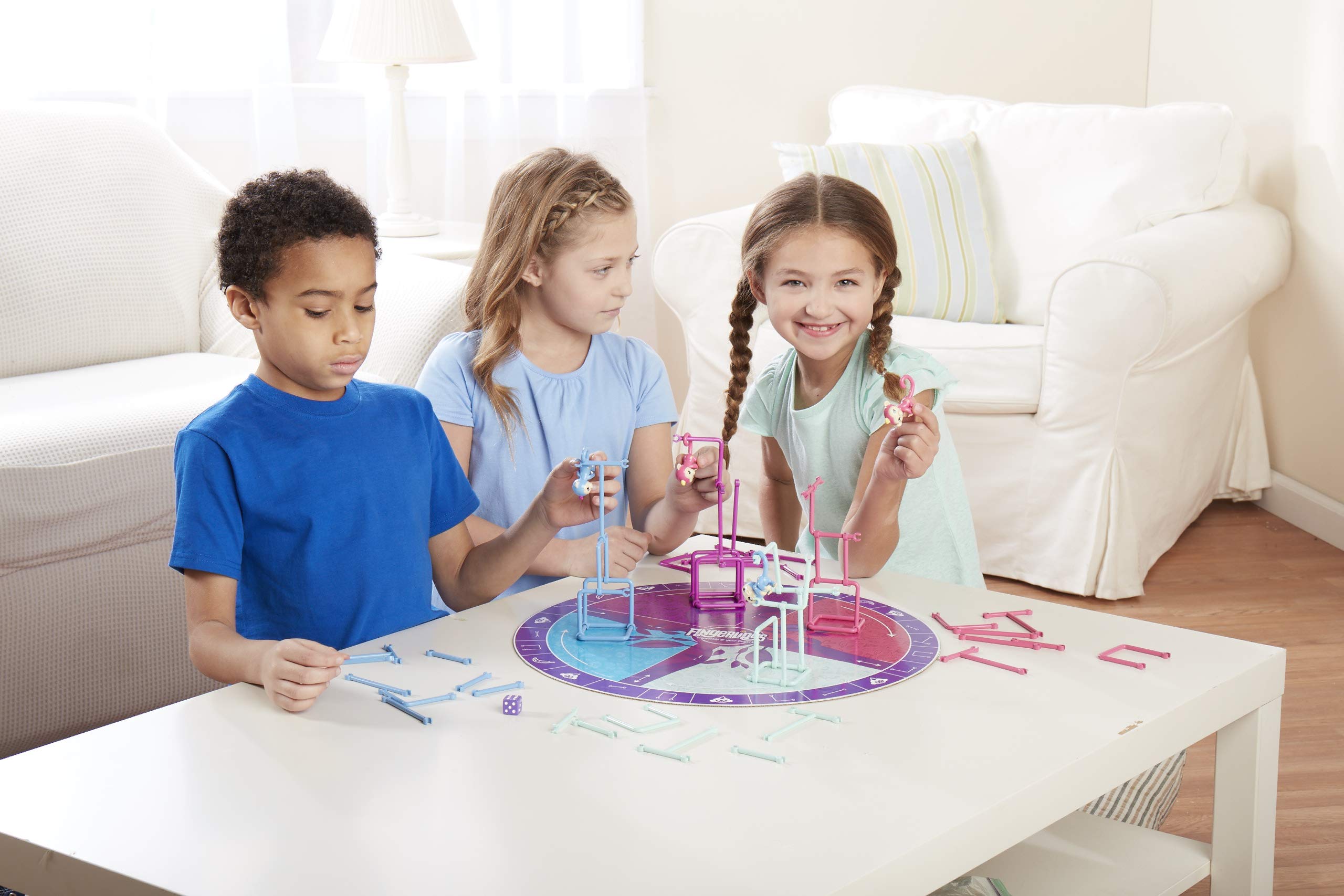 Spin Master Games Cardinal Industries Fingerlings Jungle Gym Fingerlings Board Game (6045182)