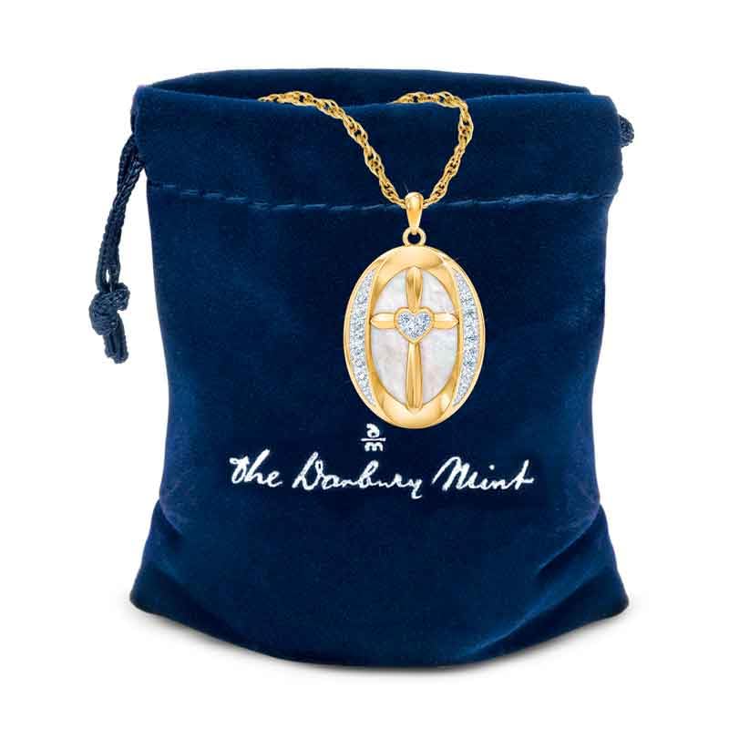 The Danbury Mint Grandaughter Greatest Blessing Pendant #1576-0010