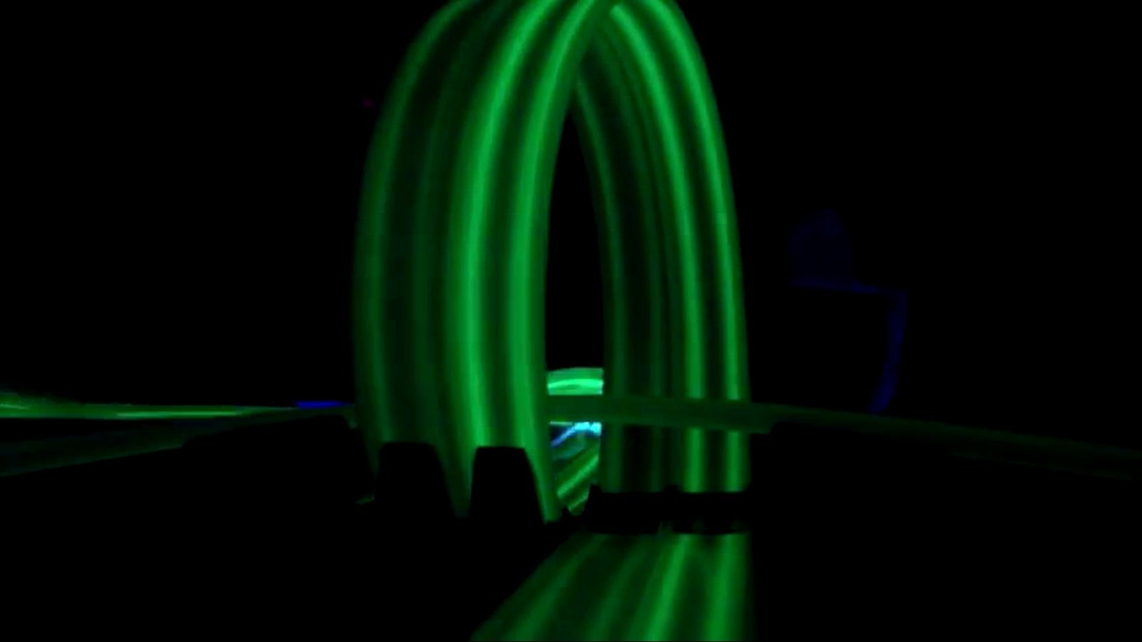 Tracer Racers Remote Control Cordless Glow in The Dark High-Speed Super Loop Speedway Track Set with Two Cars for Dual Racing, Glow Blue