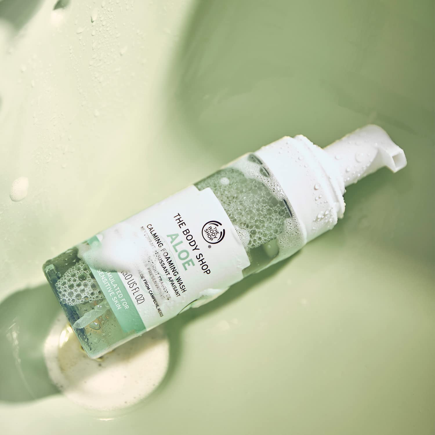 The Body Shop Aloe Calming Foaming Wash – Gently Cleanses Sensitive Skin – Vegan – 5.0 oz