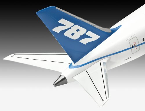 Revell of Germany 1/144 Boeing 787 Dreamliner