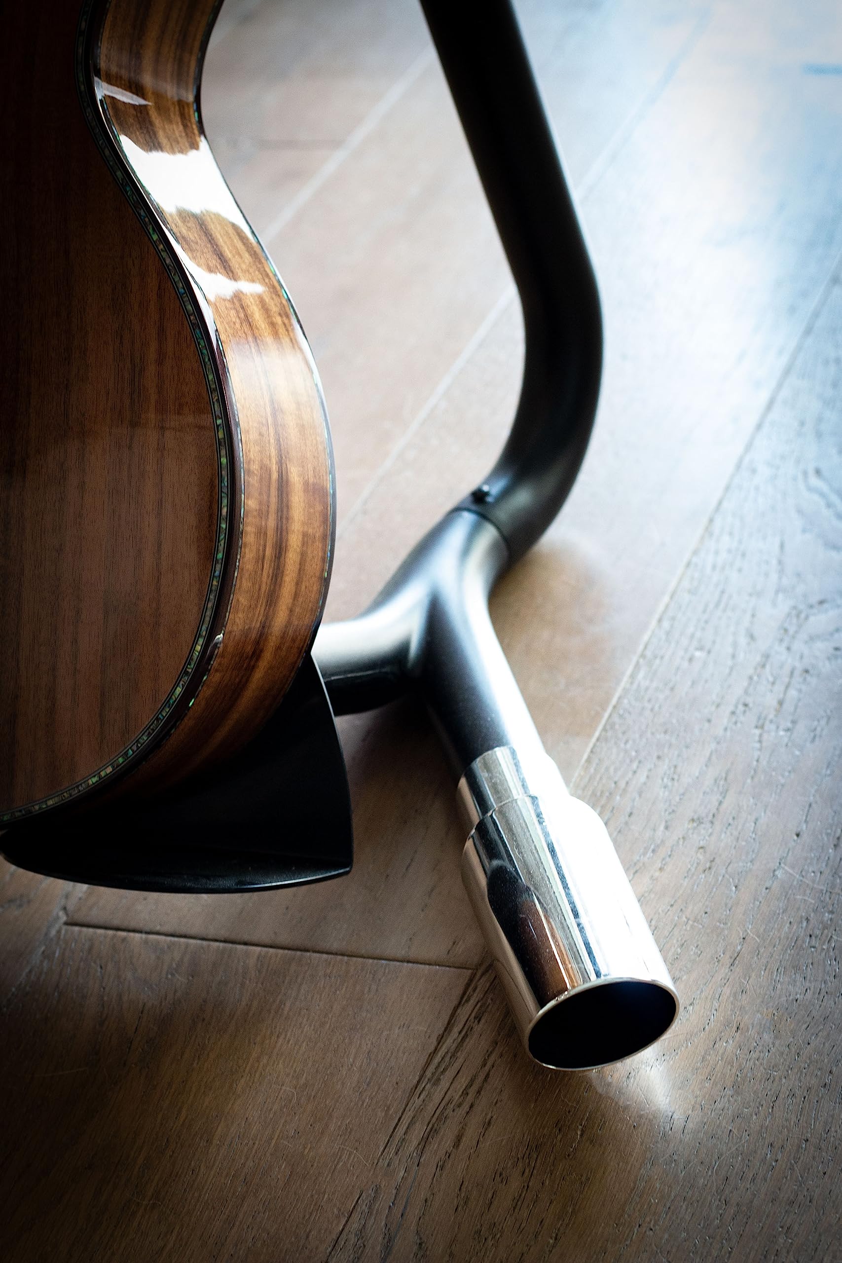 Rev Stand gear and guitar stand