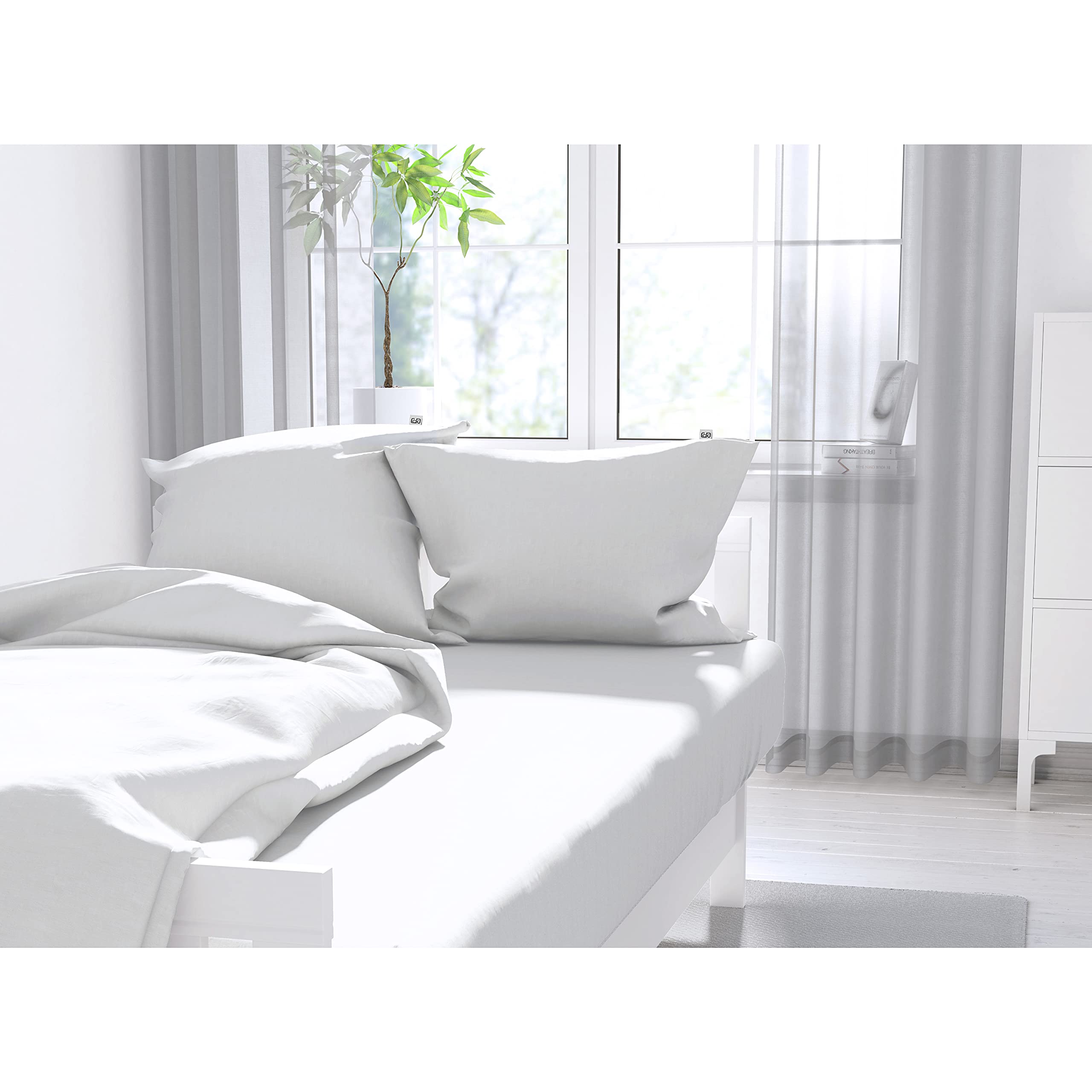 Tommy Hilfiger Signature Solid Sheeting 200 TC Set of 4 Sheet Set - 1 Flat Sheet, 1 Fitted Sheet & 2 Pillowcases, Full Size, 100% Cotton (White)