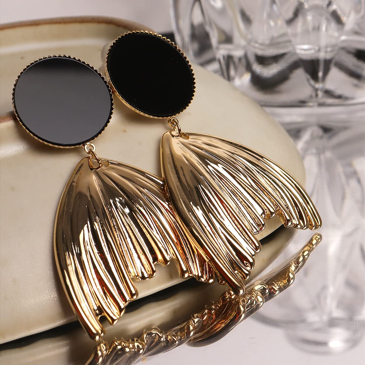 Sonateomber Gold Mermaid Fishtail Drop Dangle Statement Earrings For Women Big Black Dome Fish Tail Ginkgo Leaf Dangly Summer Ocean Beach Prom Jewelry Gift