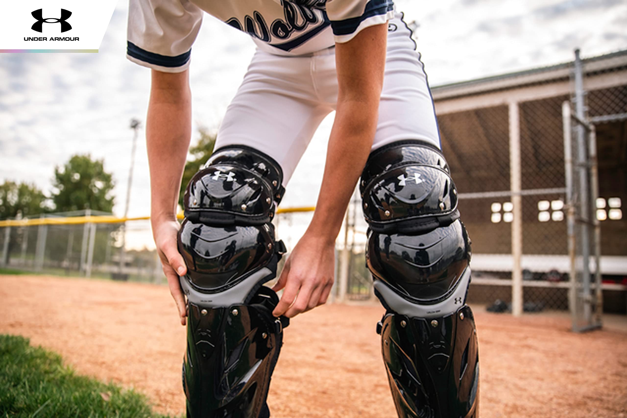 Under Armour UACKCC4-SRPSC UA Pro Series/Catching Kit/Senior/Ages 12-16 UAhg3A / UAcpcc4-Srp / UAlg4-Srp Meets Nocsae Chest Protector Standard (Nd200) SC