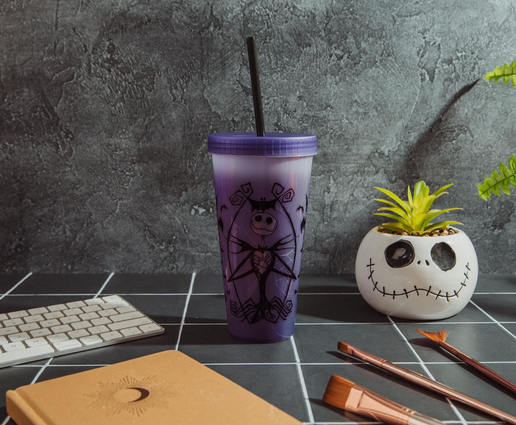 Toynk Disney The Nightmare Before Christmas Jack Skellington Color-Changing Plastic Travel Tumbler | Includes Reusable Straw, Leak-Resistant Lid, Fake Ice Cubes | Holds 24 Ounces