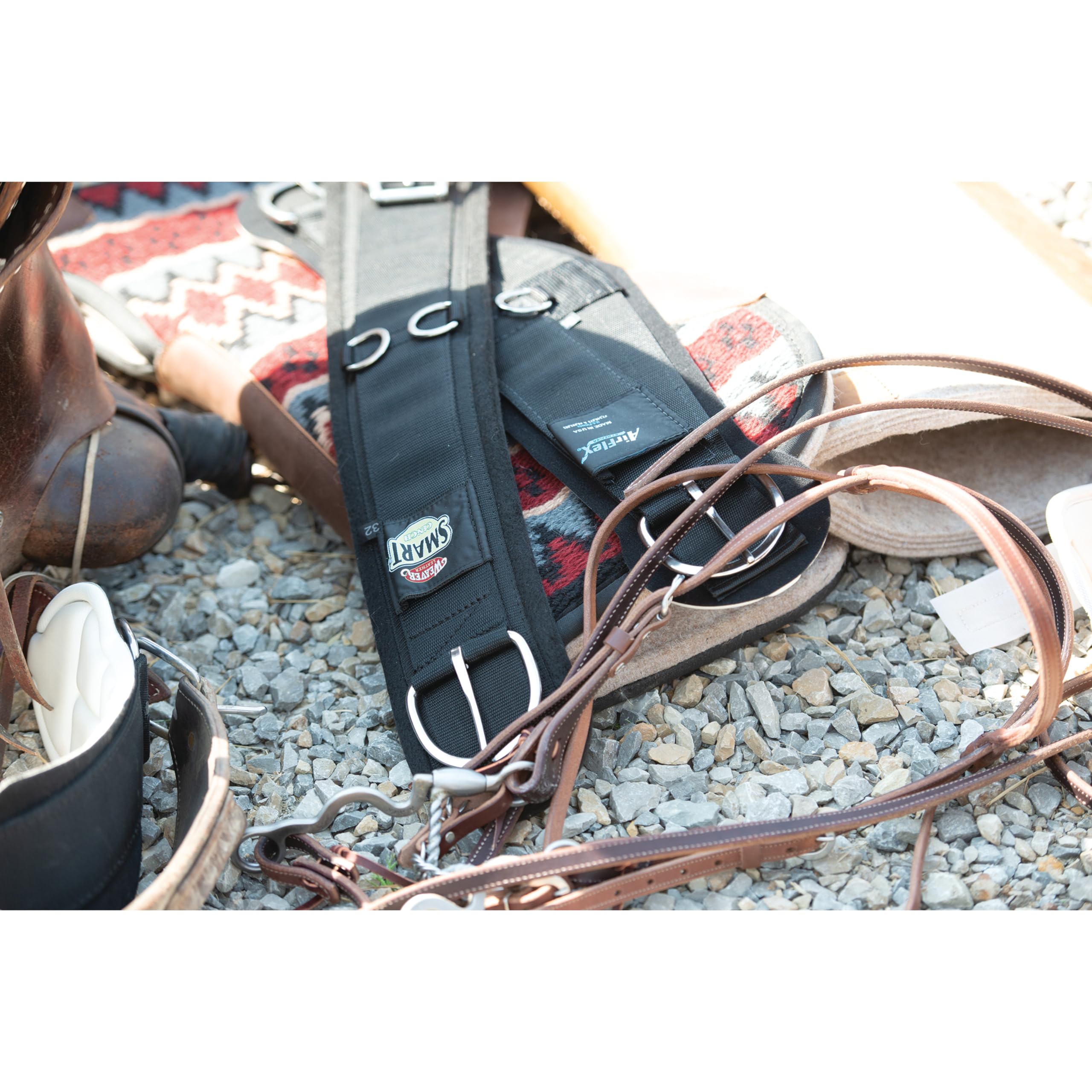 Weaver Leather Felt Lined Straight Smart Cinch , Black , 32-Inch
