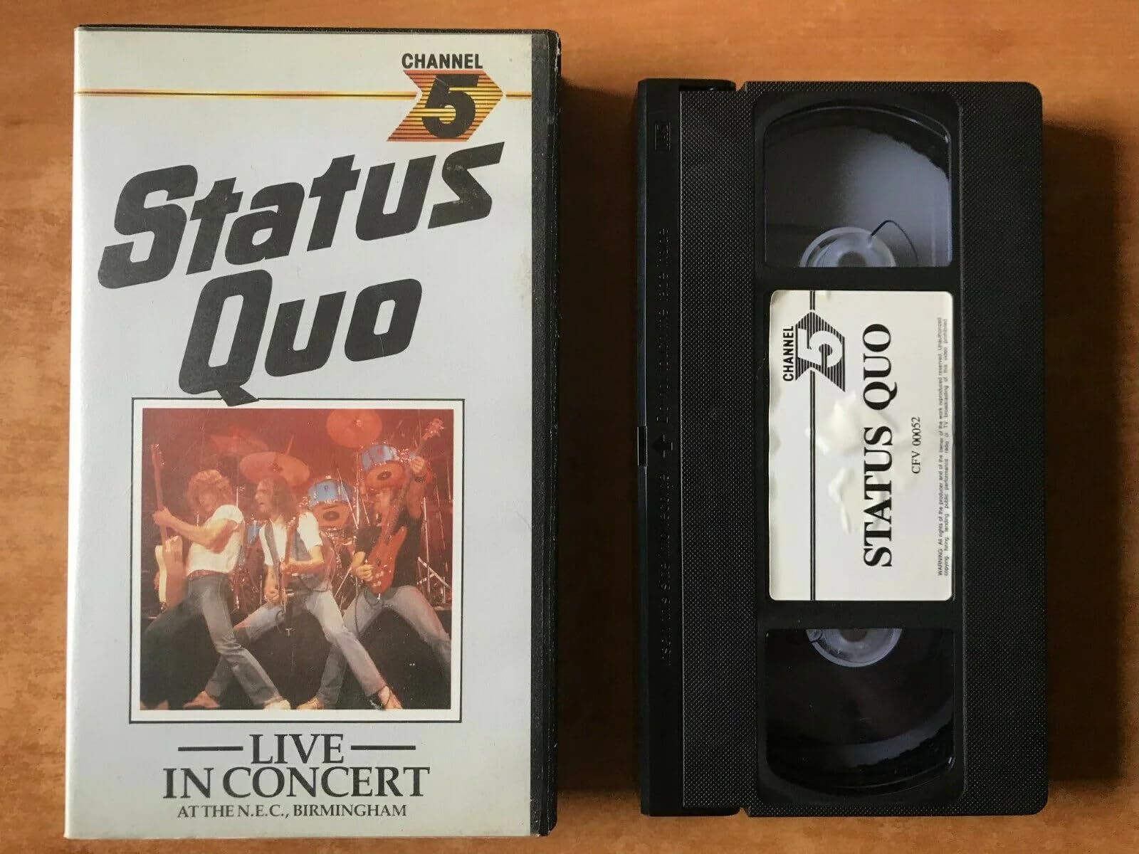 Status Quo Live in Concert At The N.E.C., Birmingham (20th. Anniversary Concert) [1982]