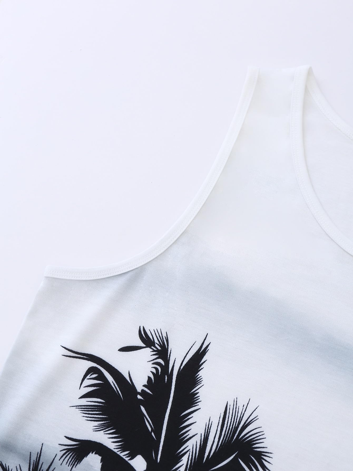 SOLY HUX Men's Tropical Print Sleeveless Tank Top Round Neck Summer Shirts Black and White Print M
