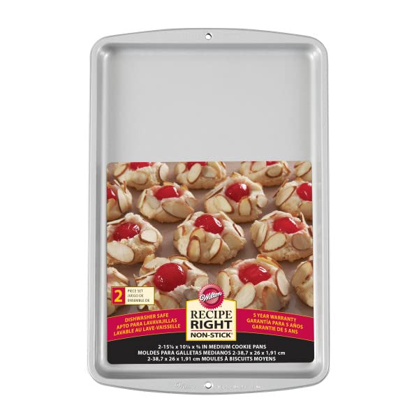 Wilton Recipe Right 2 Piece Medium Cookie Pan Set