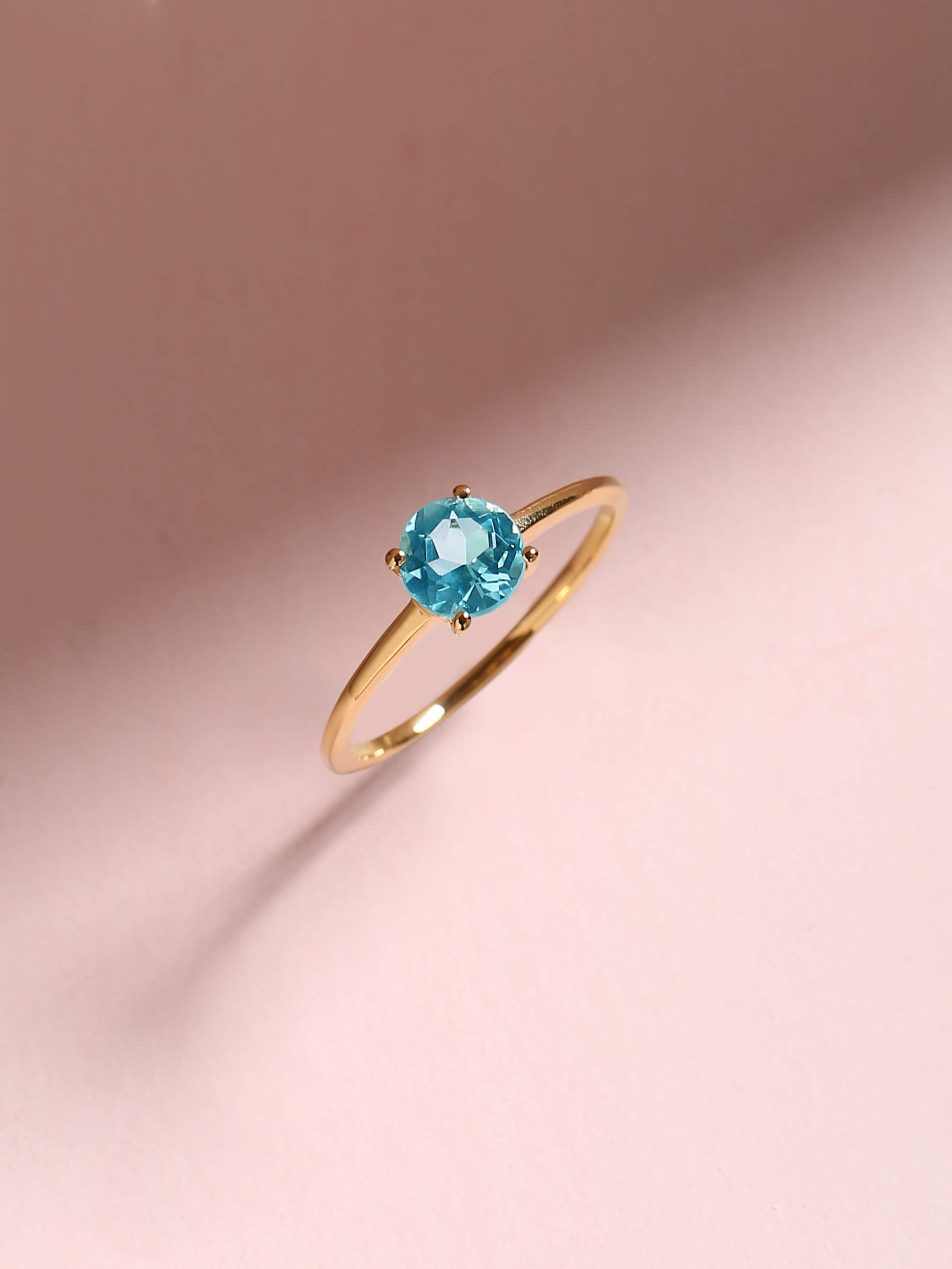 YoTreasure 10K Yellow Gold 1.03 Ct Blue Topaz Solitaire Ring