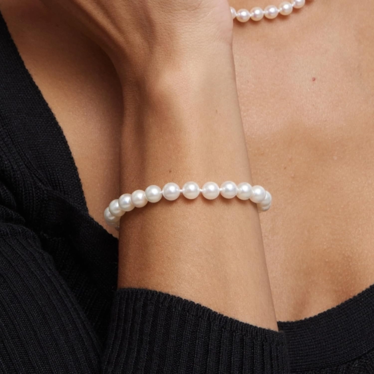 The Pearl Source 14K Gold 6-6.5mm Round White Japanese Akoya Saltwater Cultured Pearl Bracelet for Women