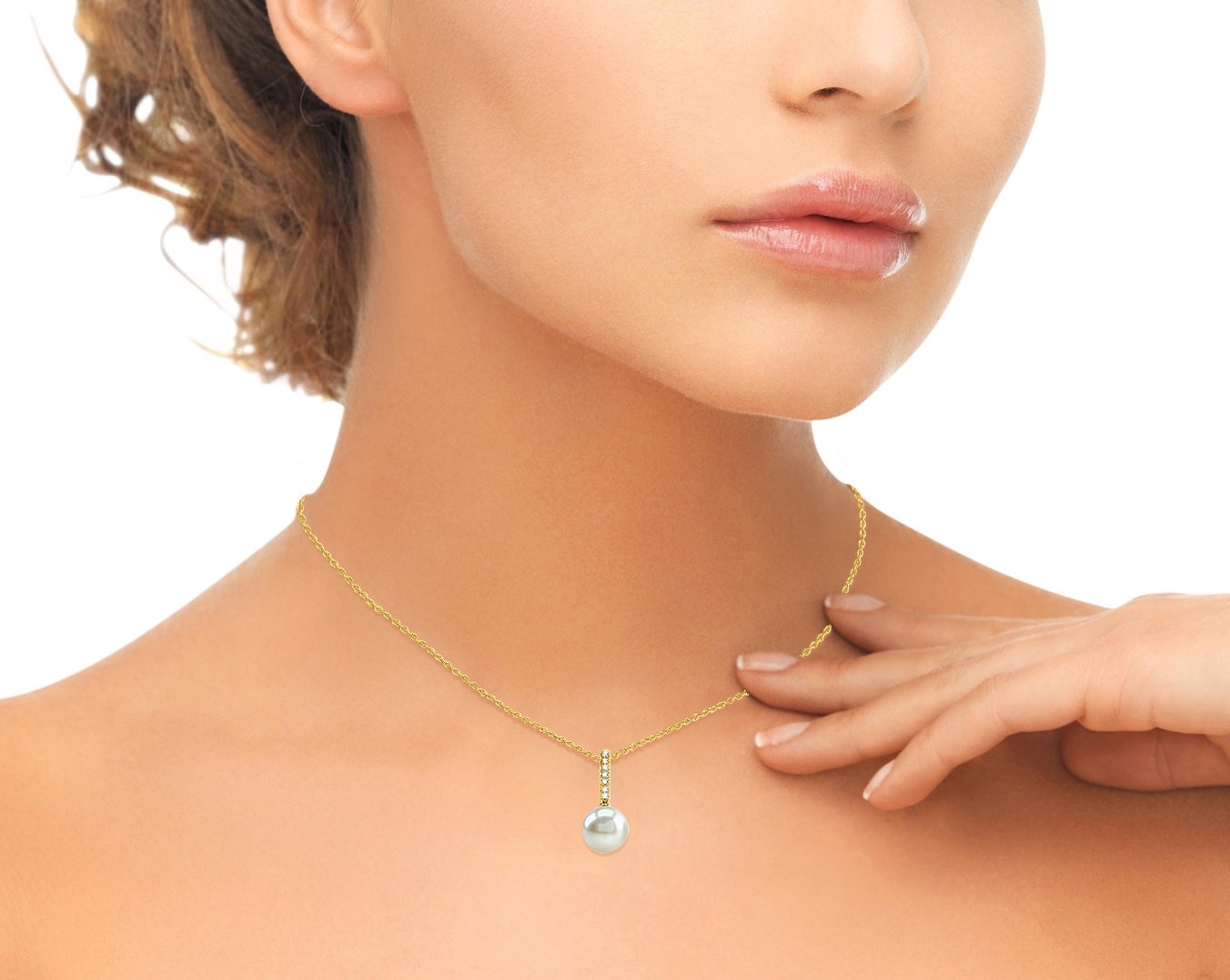 The Pearl Source 14K Gold 9-10mm Round White Freshwater Cultured Pearl & Diamond Dangling Pendant Necklace for Women
