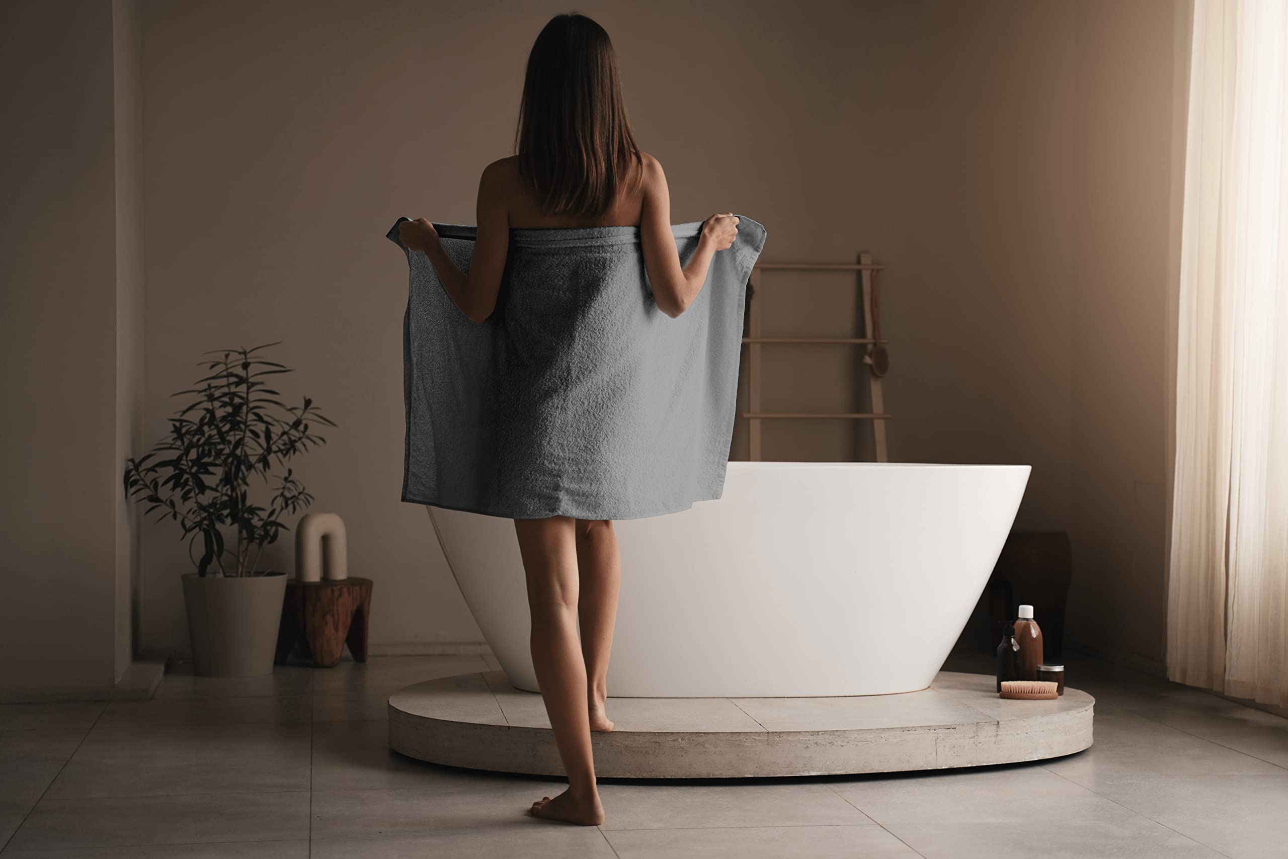 Wealuxe Charcoal Bath Towels Set of 4, Cotton Body Towel for Hotel, Gym, Spa, Soft Extra Absorbent Quick Dry Towels for Bathroom 27x52 Inch