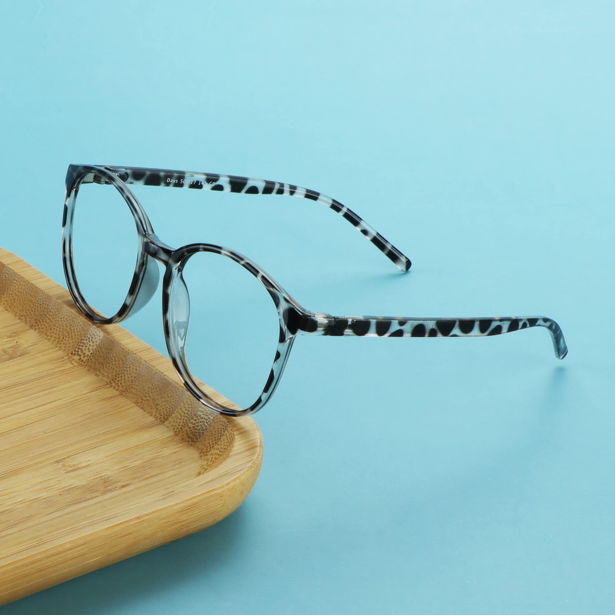 VisionGlobal Blue Light Blocking Glasses for Women/Men, Anti Eyestrain, Computer Reading, TV Glasses, Stylish Oval Frame, Anti Glare(Leopard,No Magnification)