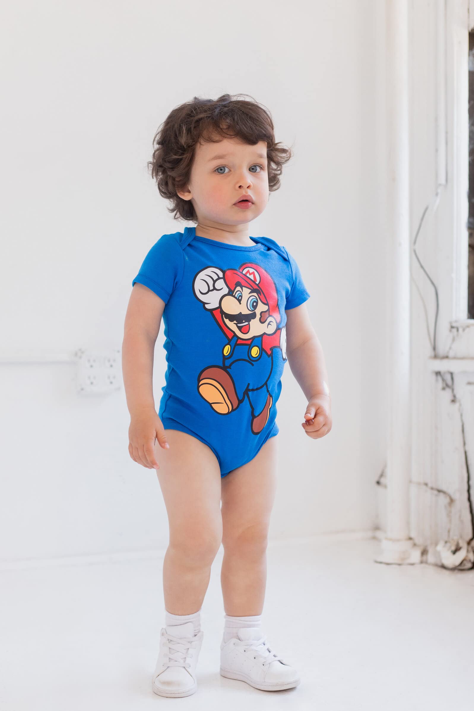 Super Mario Nintendo Luigi Mario Yoshi Infant Baby Boys 5 Pack Cuddly Short Sleeve Bodysuits Multi 12 Months