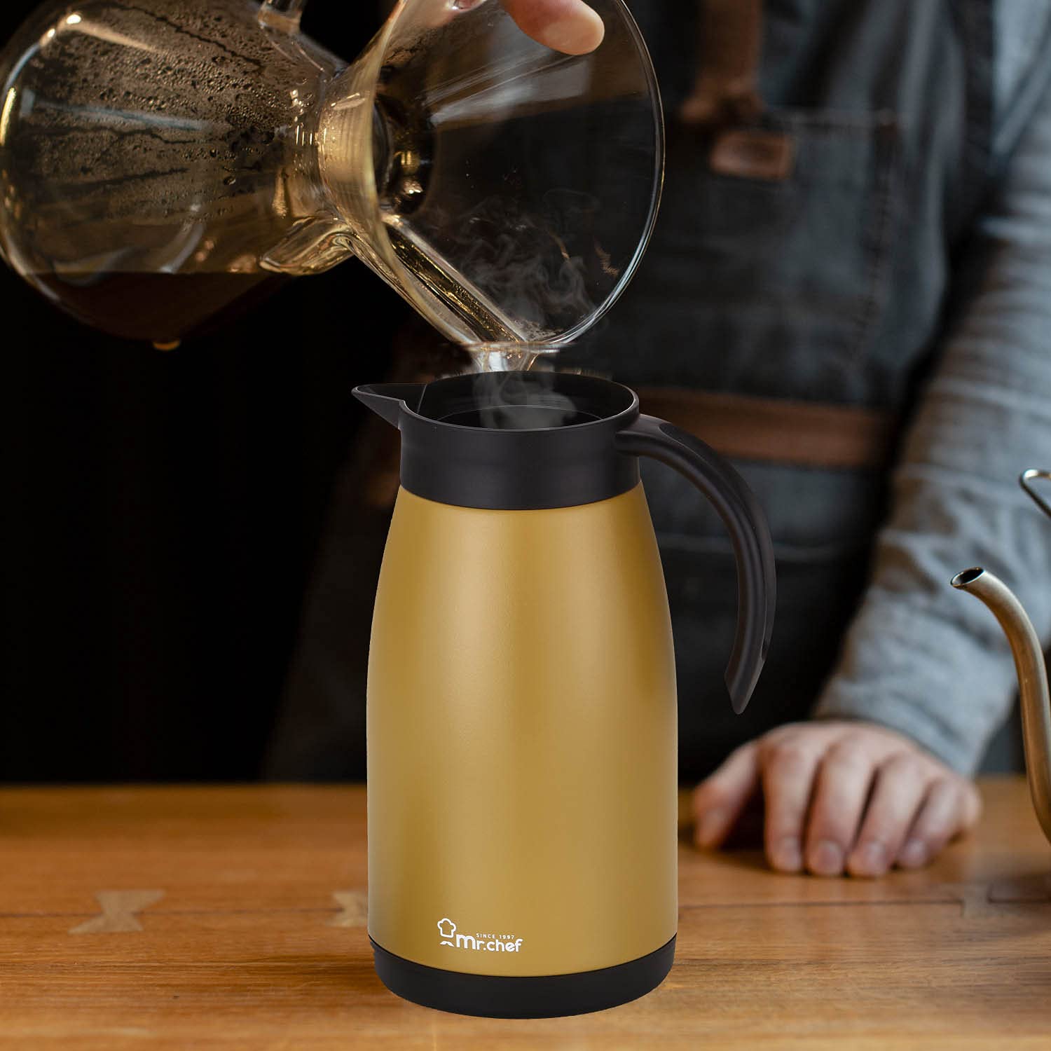 SINCE 1997 MR.CHEF 34Oz Thermal Coffee Carafe, Insulated Stainless Steel Coffee Carafes for Keeping Hot/Double Walled Vacuum Coffee Carafe (Gold, 1L)