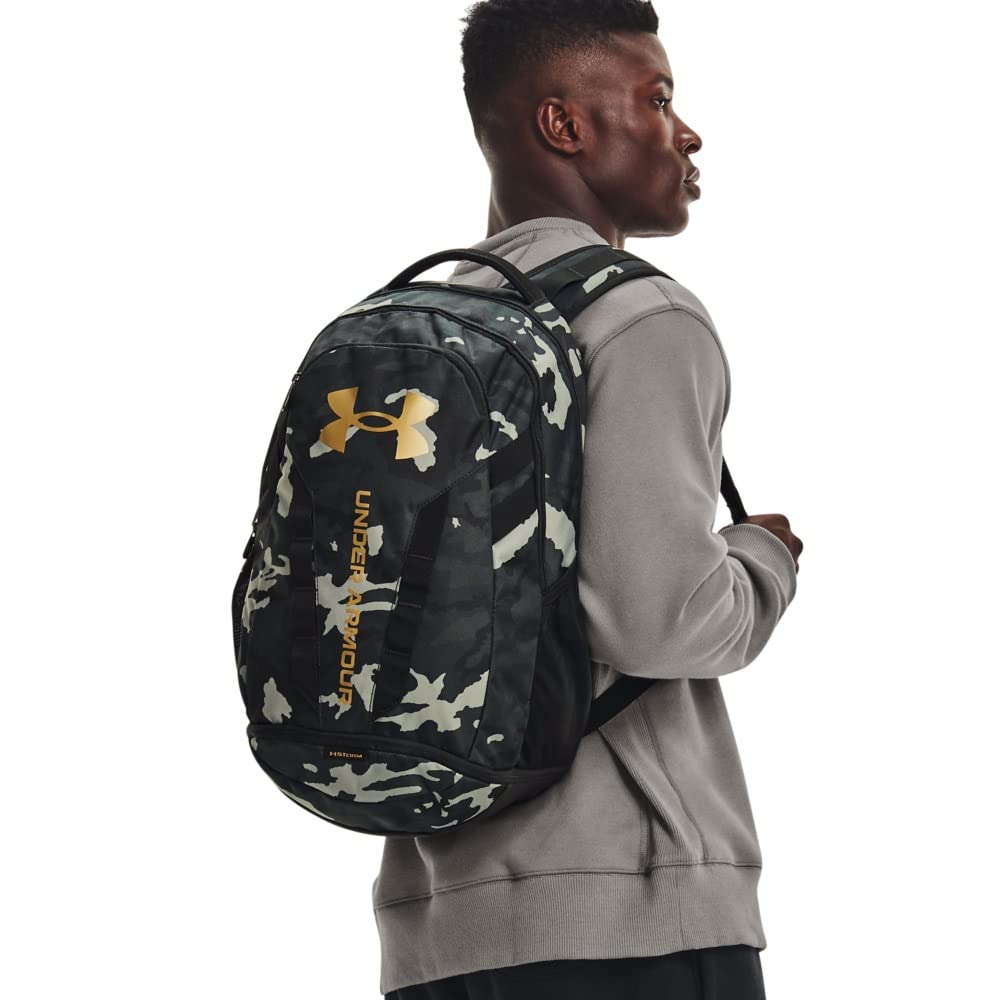 Under Armour Unisex-Adult Hustle 5.0 Backpack , Black (007)/Metallic Gold , One Size Fits All