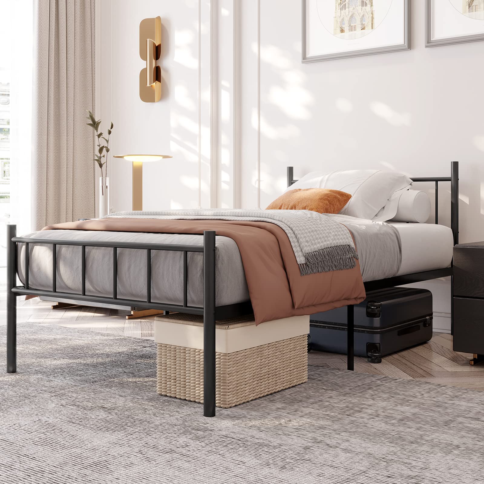 zunatu Classic Metal Bed Frame Platform Mattress Foundation with Classic Style Iron-Art Headboard/Footboard/Under Bed Storage/No Box Spring Needed/King Size Black
