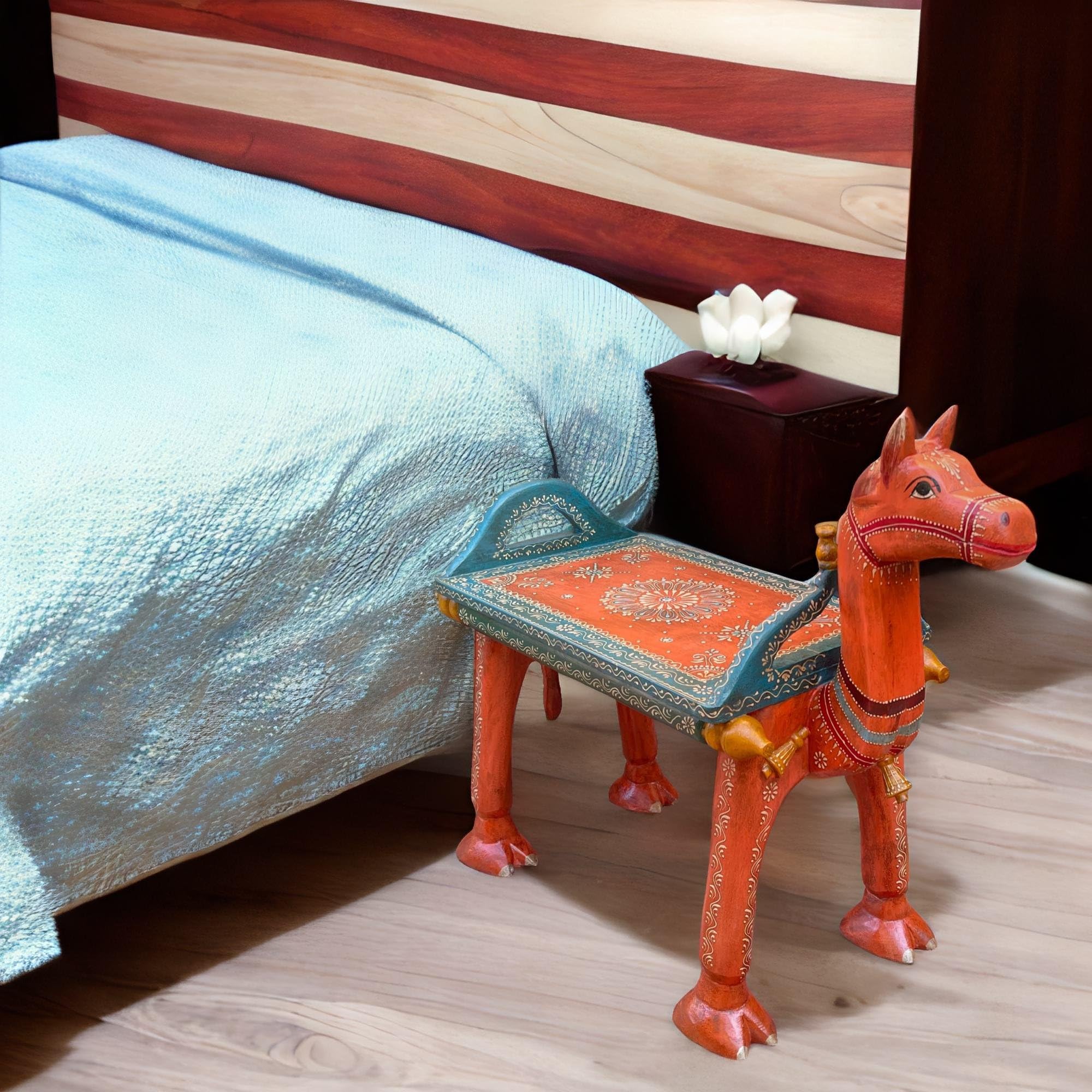 Wooden Table In Carving Camel Design, Handicraft Side Table/Coffee Table/Nightstand Table/Cake Cutting Table/Lamp Table