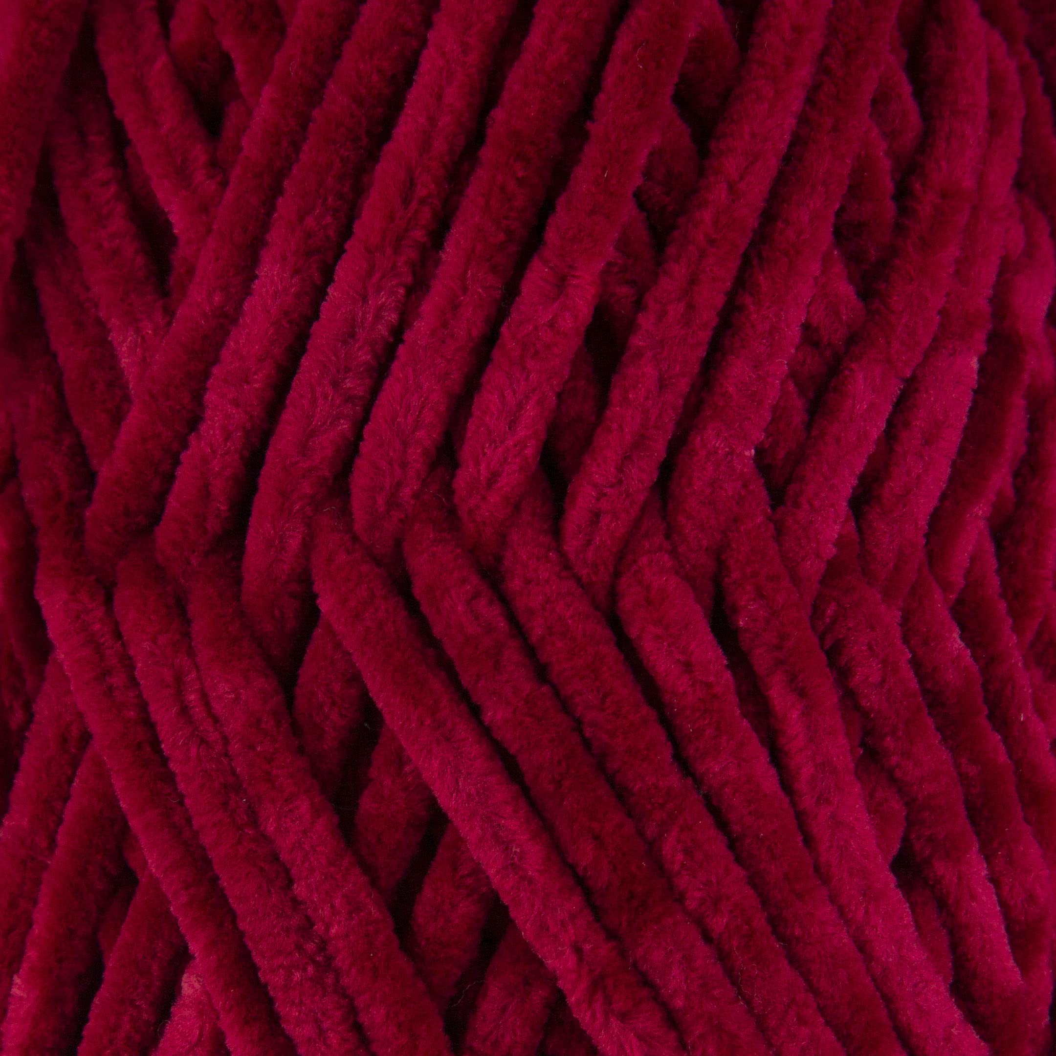 Sensy Velvet Yarn for Crocheting, Baby Blanket Yarn, Chenille Yarn, Amigurumi Yarn, 3.5 oz, 132 Yards, Gauge 5 Bulky (Cherry Red)