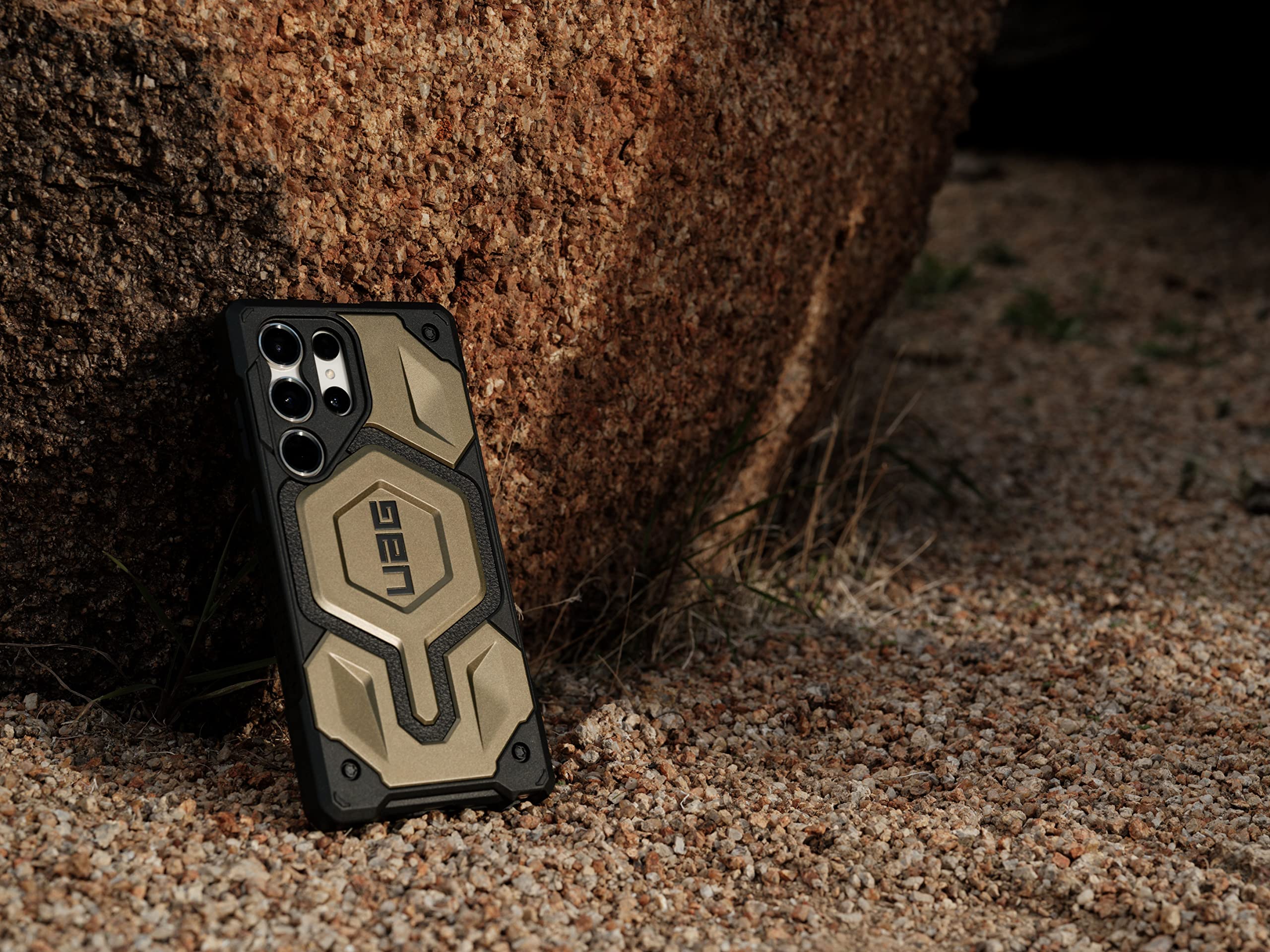 URBAN ARMOR GEAR UAG Designed for Samsung Galaxy S23 Ultra Case 6.8" Monarch Pro Kevlar Element Green (Limited Edition) Premium Rugged Shockproof Protective Cover Compatible with Magnetic Charging