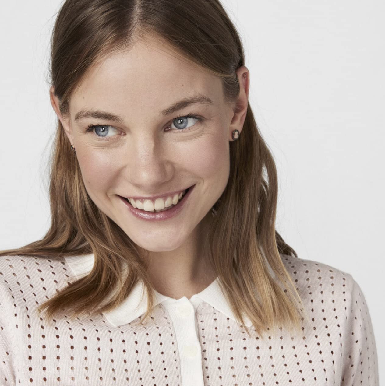 TOUS Rose Vermeil Silver Earrings for Women with Spinels & Bear Motif, Size: 0.9 cm. Camille Collection