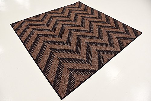 Unique Loom Outdoor Modern Collection Area Rug - Chevron (5' 4" Square, Brown/ Black)