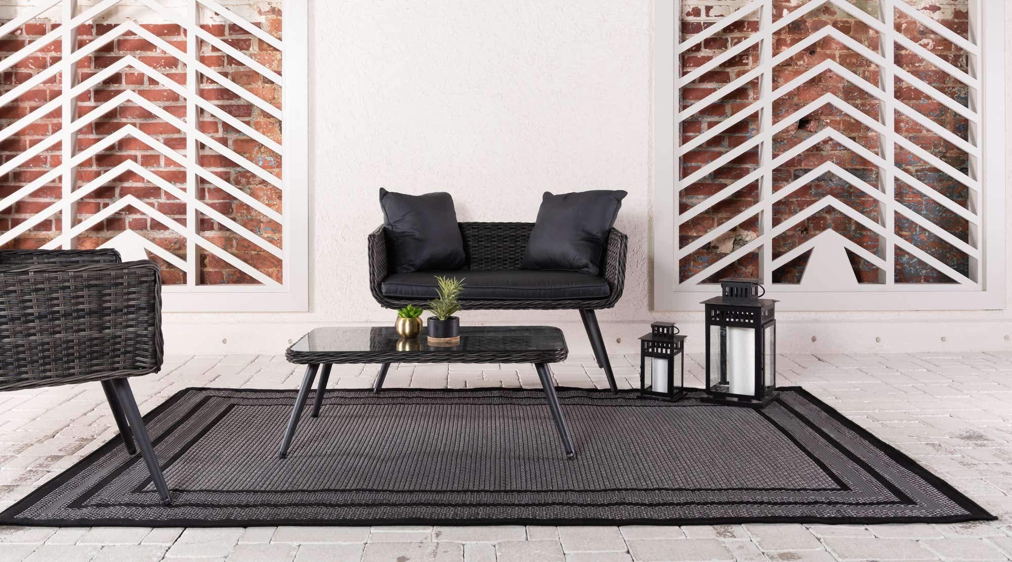 Unique Loom Outdoor Border Collection Area Rug - Multi Border (6' 1" x 9' Rectangle, Gray/ Black)