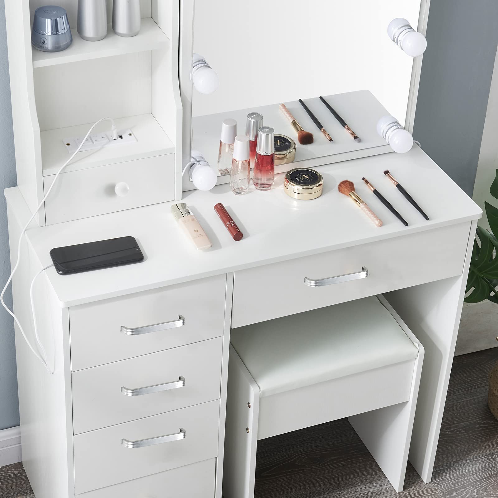 Vanity Set Dressing Table with Light and Mirror, Vanity with Outlet, Makeup Vanity with Drawers and Stool for Bedroom, White Vanity for Wife on Christmas
