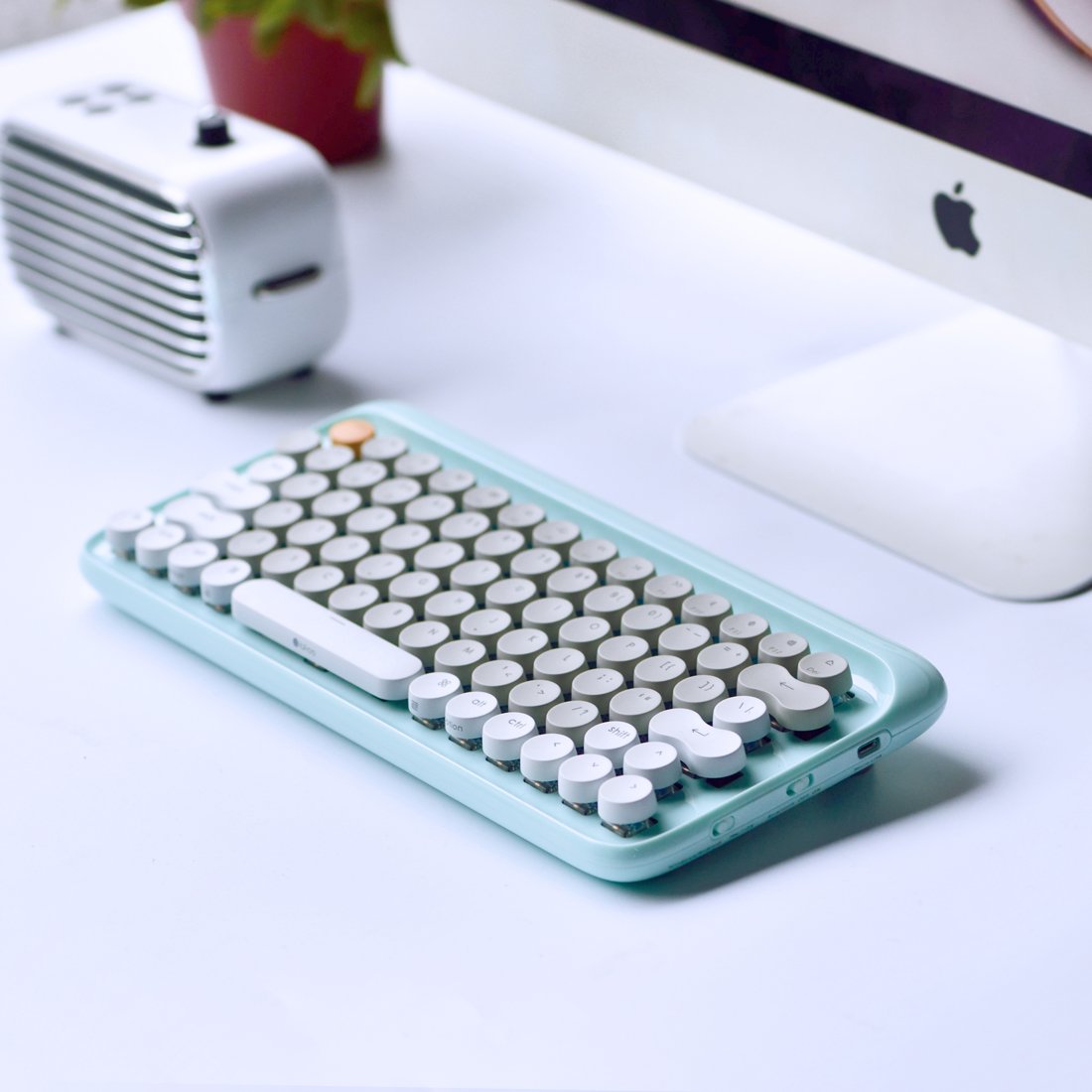 Wireless Mechanical Keyboard, LOFREE Four Seasons Mac Mechanical Keyboard with Gateron Blue Switch/White LED Backlit/Rechargeable Battery,Bluetooth Vintage Keyboard for MacOS,iOS,Windows,Android