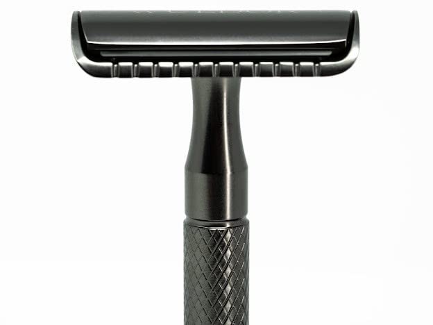 Wuldor Double Edge Wet Shave Safety Razor with 5 free blades