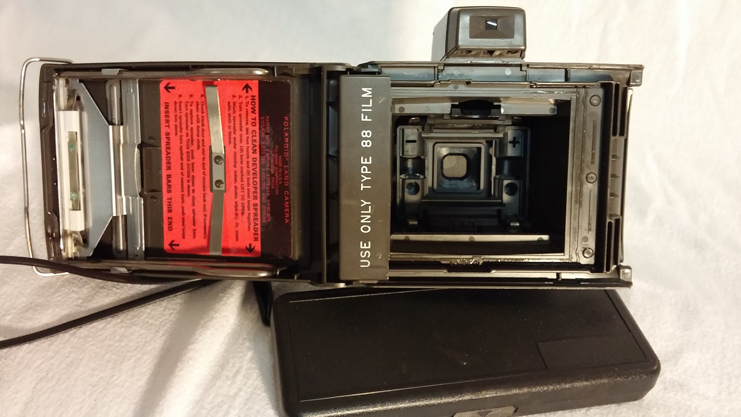 Vintage 1970's Polaroid Land Camera Square Shooter