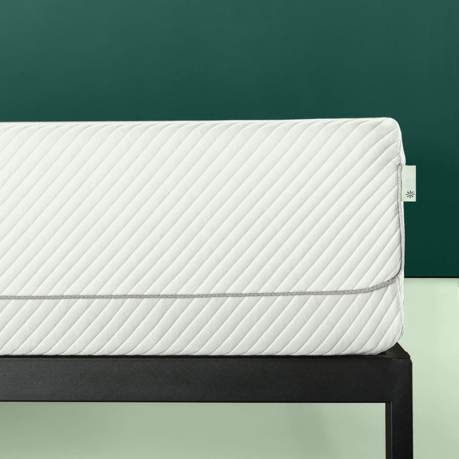 Zinus 10 inch Charcoal Memory Foam Mattress, Queen