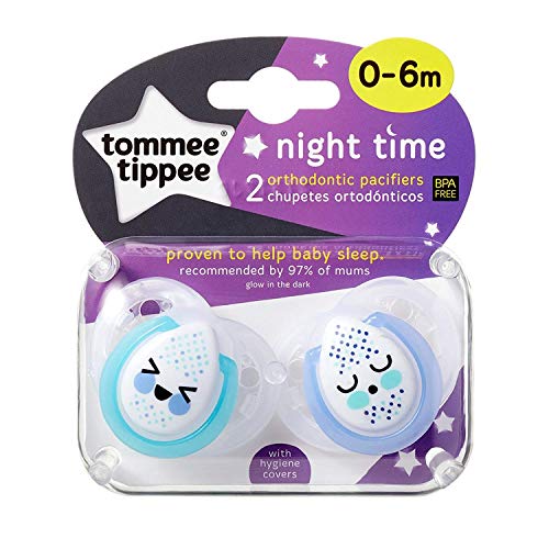 Tommee Tippee Nighttime Pacifier, 0-6 Months, 2 Pack of Glow in The Dark Pacifiers with Reusable sterilizer pod