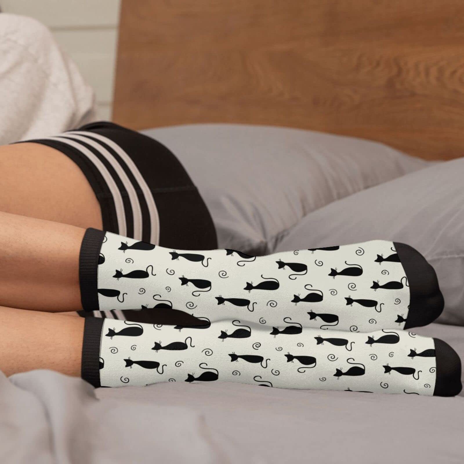 YISHOW Black Cats Socks Cute Cat Funny Crew Socks