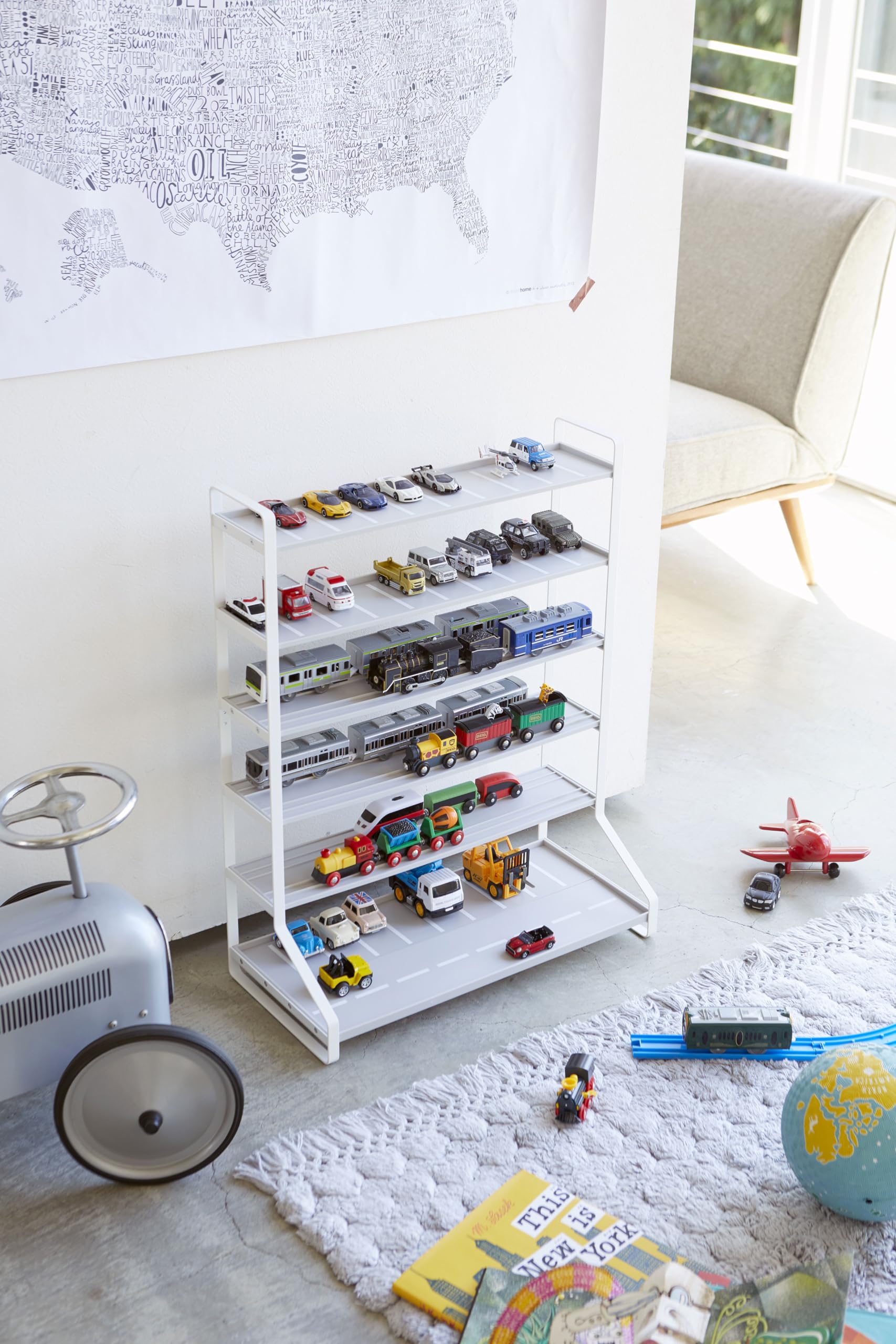 YAMAZAKI Parking Garage Home Train Hotwheels Model Car Display | Kids Steel | Toy Storage, One Size, White