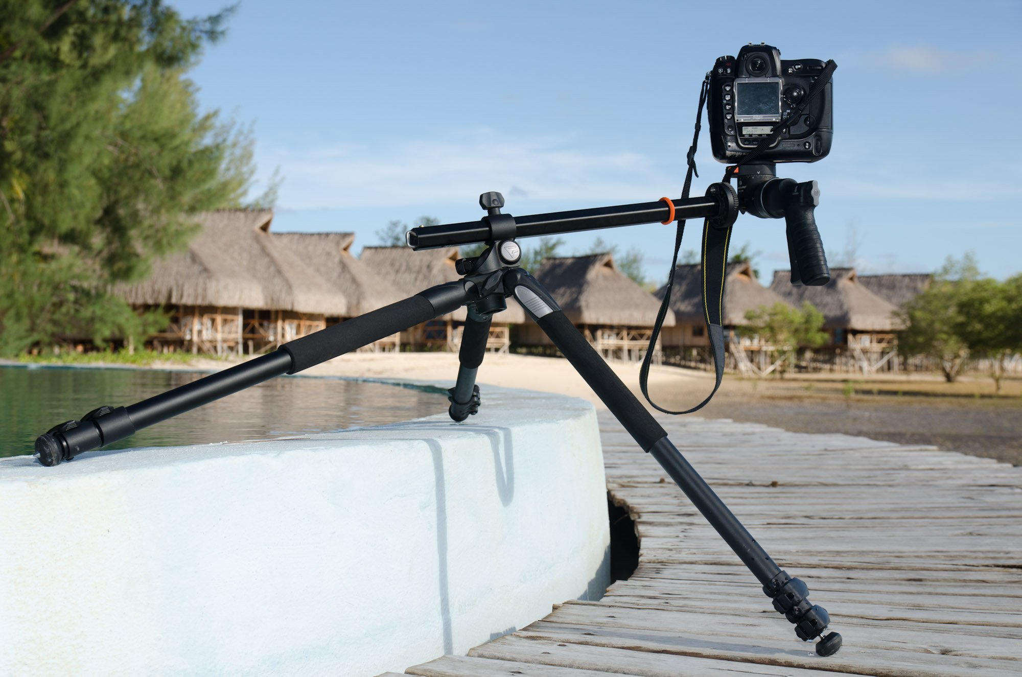 Vanguard Alta Pro 263AGH Aluminum Tripod with GH-100 Grip Head for Sony, Nikon, Canon DSLR Cameras,Black