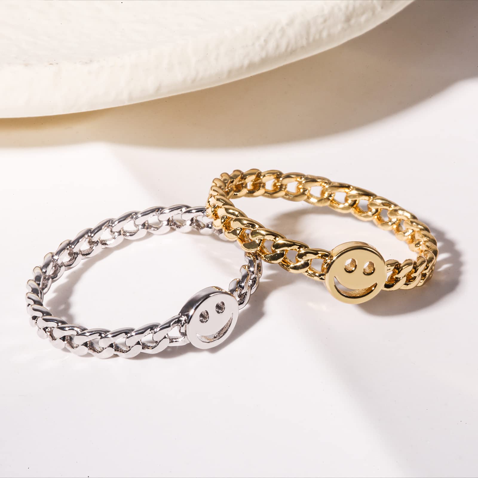 YeGieonr Women Good Luck Smiley Face Ring Happy Face Stackable Ring with Cute Chain Link Band | Yellow Gold, SIZE 7