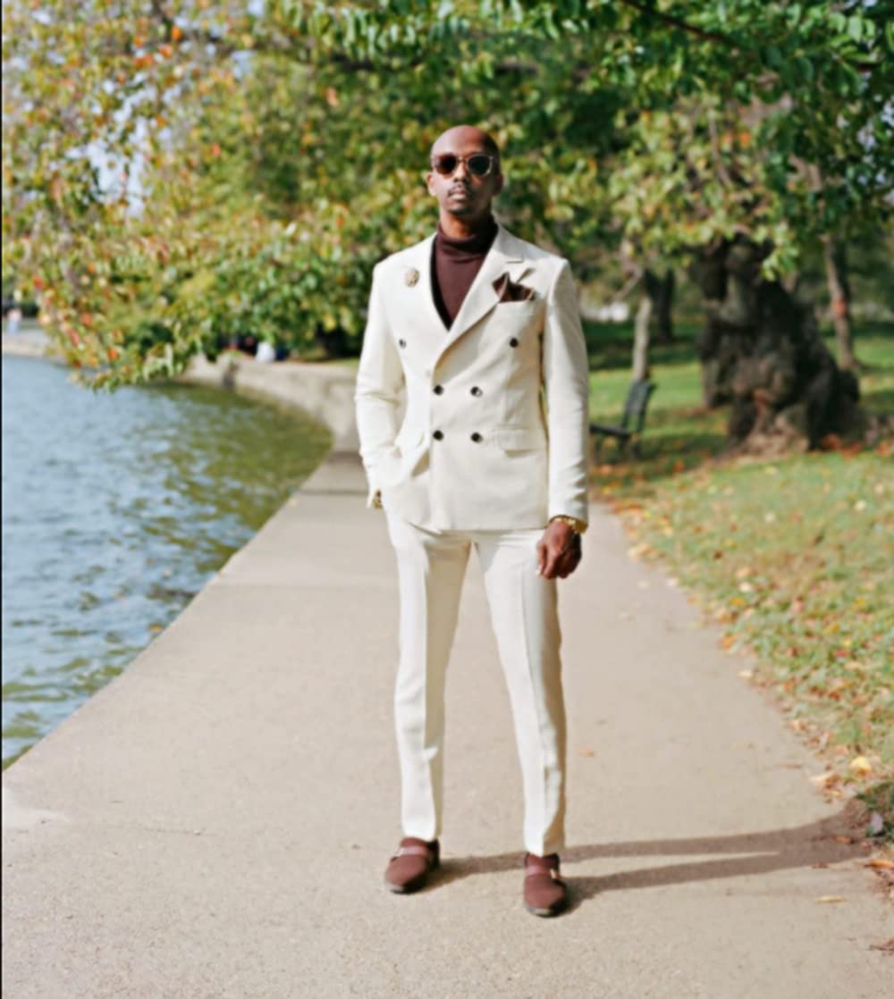 Zeattall Men's Suit 2 Pieces Slim Fit Double-breasted Blazer Wedding Groom Tuxedos(34 Regular,White)