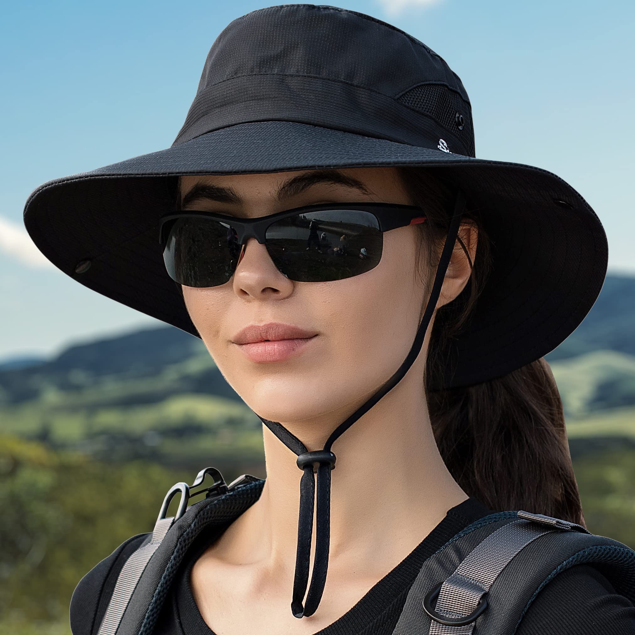 ZEXIAN Women's Sun Hat UV Protection Ponytail Hat for Beach Fishing&Hiking(Pure Beige & Pure Black)